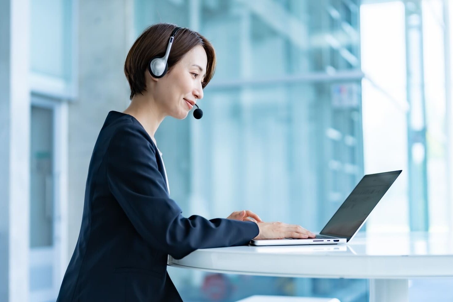 株式会社Aidtech | "人材"から"人財"へ。企業の成長を促す研修プラン